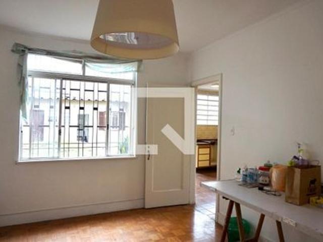 Casa para alugar com 300m², 3 quartos e 8 vagas