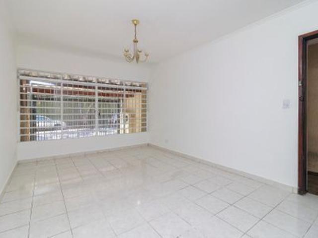 Casa para alugar com 300m², 4 quartos e 2 vagas