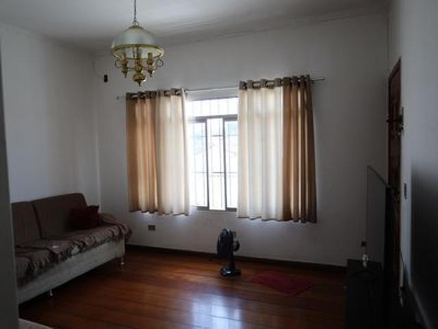 Casa para alugar com 300m², 4 quartos e 6 vagas
