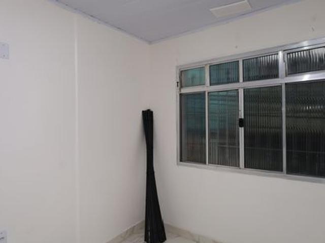 Casa para alugar com 30m², 1 quarto e 1 vaga
