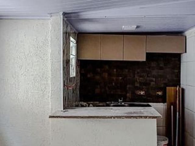 Casa para alugar com 30m², 1 quarto e sem vaga