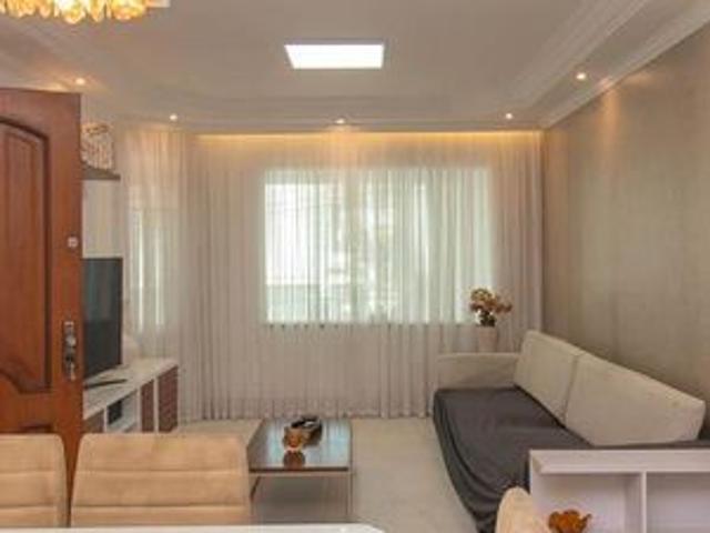 Casa para alugar com 310m², 3 quartos e 4 vagas