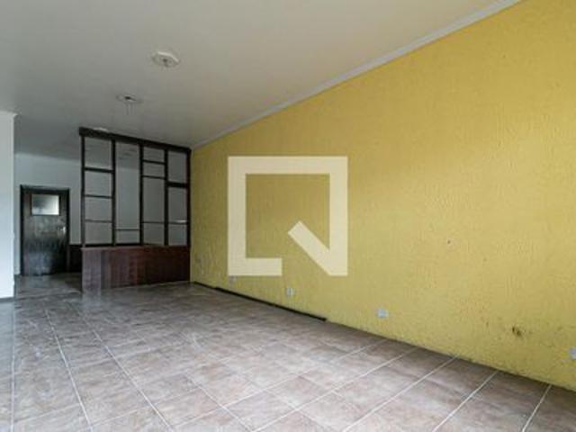 Casa para alugar com 312m², 4 quartos e 4 vagas