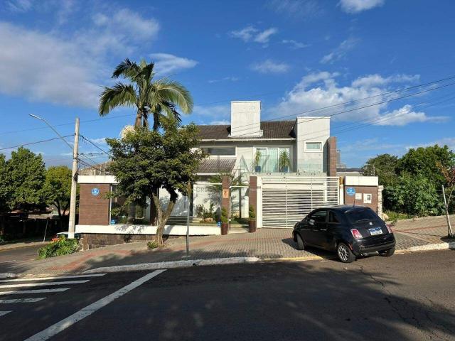 Casa para alugar com 315m², 3 quartos e 2 vagas