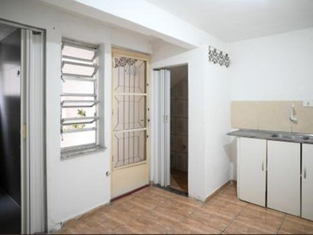 Casa para alugar com 31m², 1 quarto e sem vaga