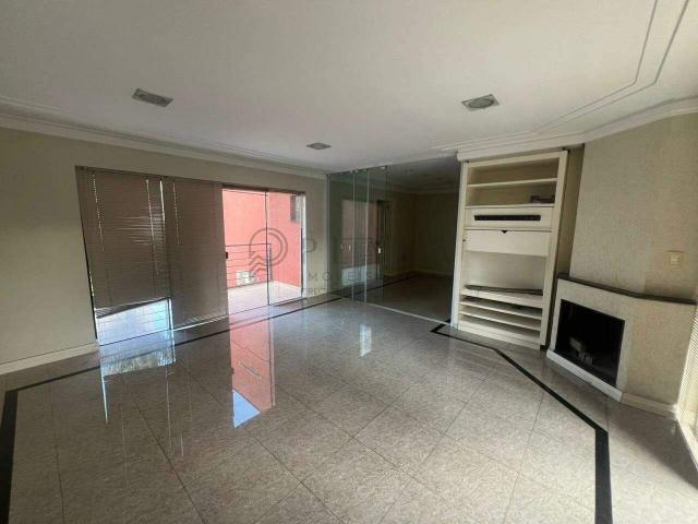 Casa para alugar com 336m², 3 quartos e 2 vagas
