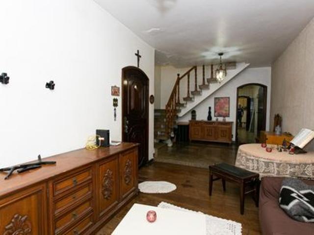 Casa para alugar com 350m², 2 quartos e 3 vagas