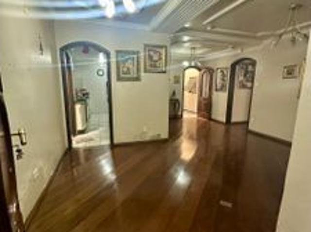 Casa para alugar com 350m², 3 quartos e 4 vagas