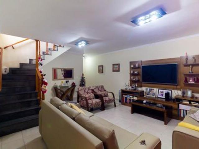 Casa para alugar com 350m², 4 quartos e 2 vagas