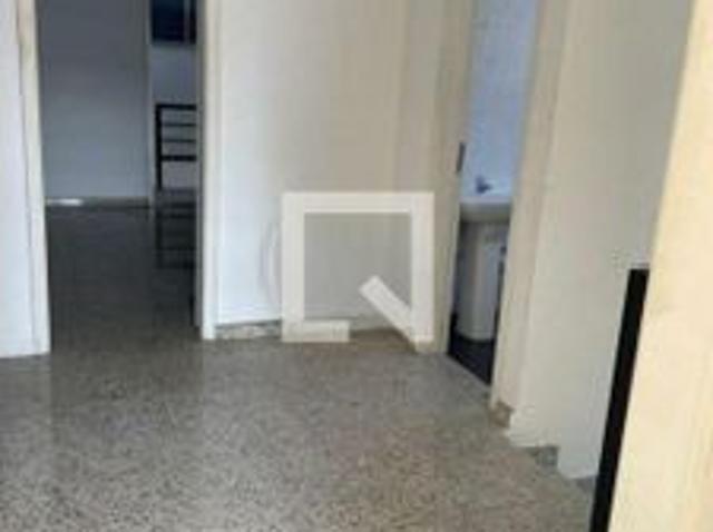 Casa para alugar com 350m², 5 quartos e 2 vagas