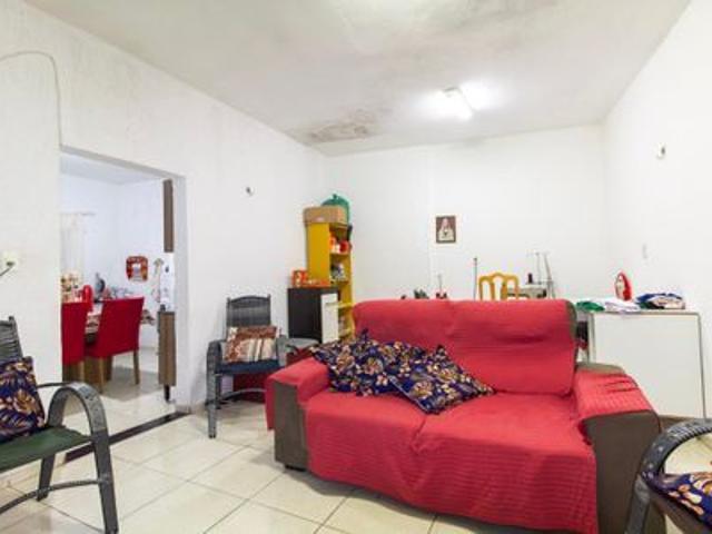 Casa para alugar com 350m², 5 quartos e 2 vagas