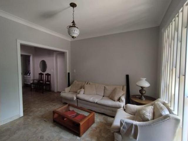 Casa para alugar com 350m², 5 quartos e 4 vagas