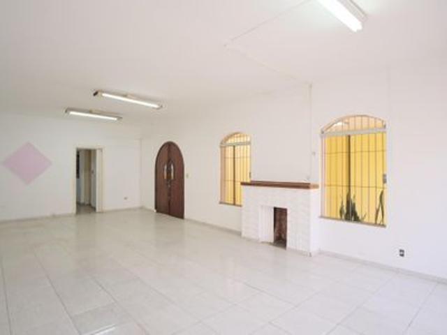 Casa para alugar com 350m², 7 quartos e 4 vagas