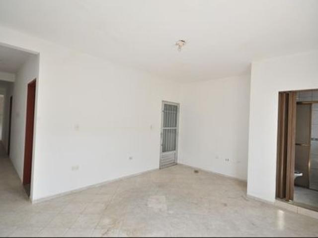 Casa para alugar com 352m², 2 quartos e 1 vaga