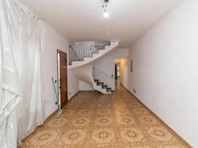 Casa para alugar com 356m², 4 quartos e 3 vagas