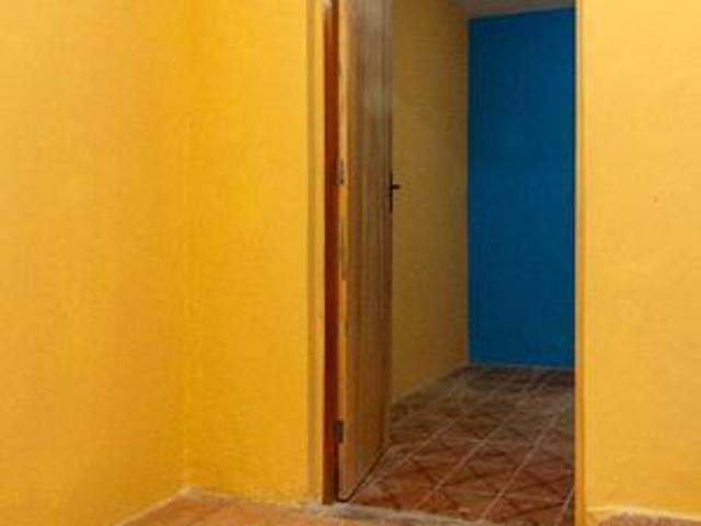 Casa para alugar com 35m², 1 quarto e sem vaga