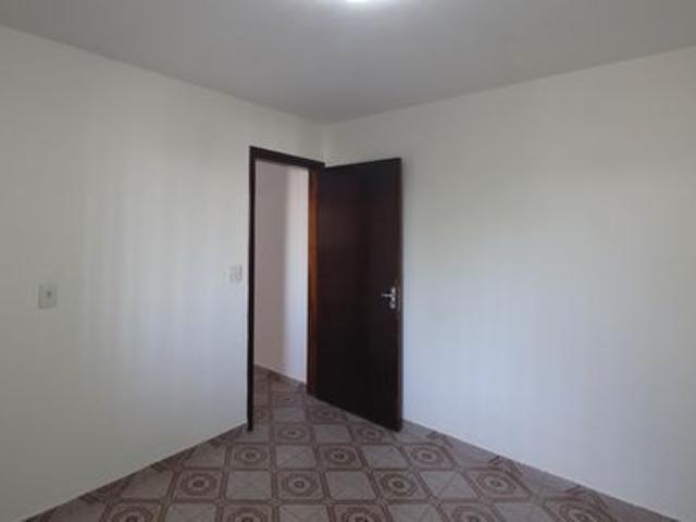 Casa para alugar com 35m², 1 quarto e sem vaga