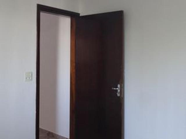 Casa para alugar com 35m², 1 quarto e sem vaga