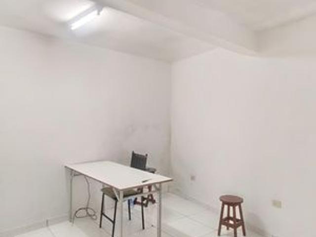 Casa para alugar com 36m², 1 quarto e sem vaga