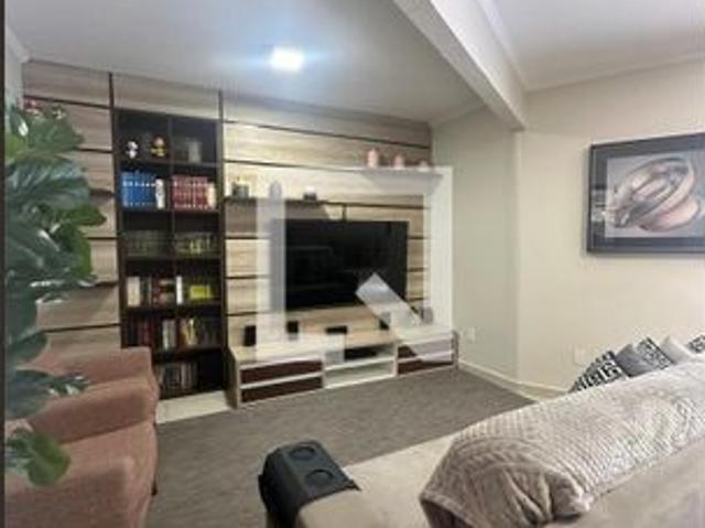 Casa para alugar com 380m², 7 quartos e 2 vagas
