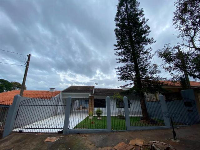 Casa para alugar com 3 Quartos em Conjunto Habitacional Requião, Maringá PR