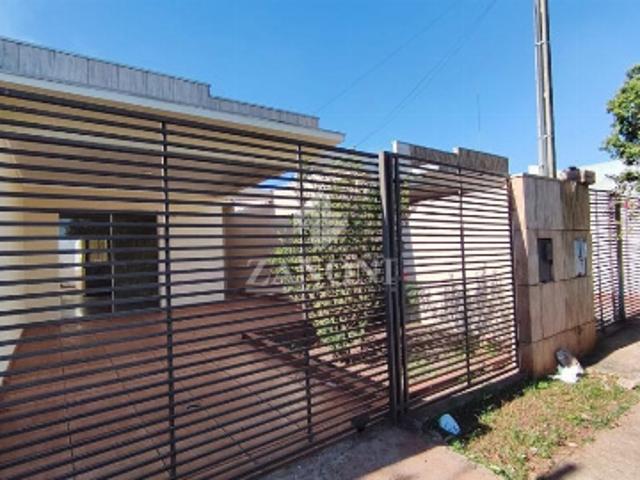 Casa para alugar com 3 Quartos em Jardim Monterey, Sarandi PR