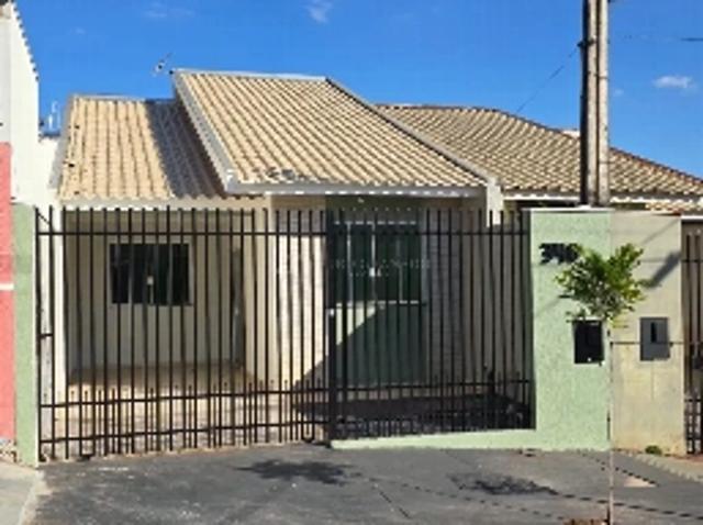 Casa para alugar com 3 Quartos em Jardim Atami, Maringá PR