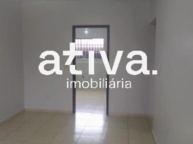 Casa para alugar com 3 Quartos em Jardim Coopagro, Toledo PR