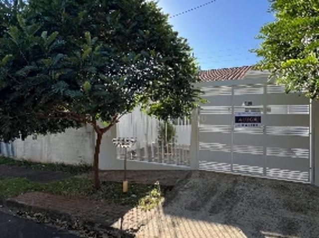 Casa para alugar com 3 Quartos em Jardim Iguaçu, Maringá PR