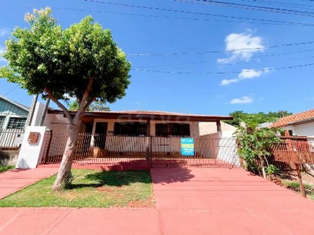 Casa para alugar com 3 Quartos em Jardim Panorama, Toledo PR