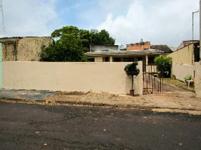 Casa para alugar com 3 Quartos em Parque Alvamar, Sarandi PR