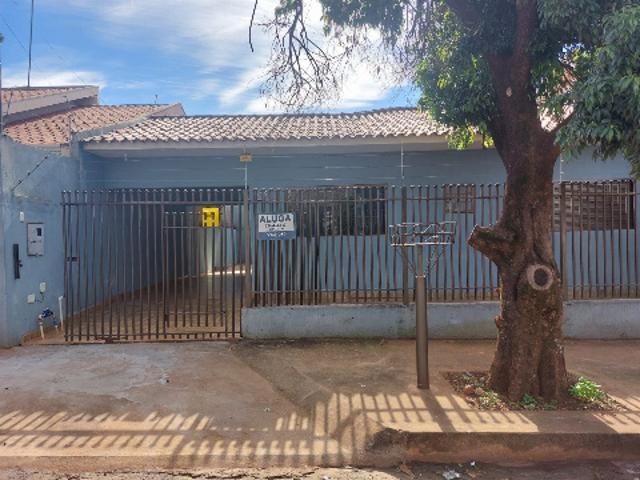 Casa para alugar com 3 Quartos em Residencial Ibirapuera, Maringá PR