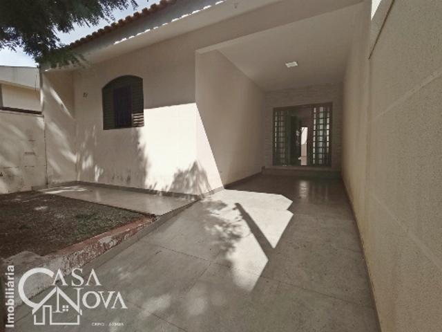 Casa para alugar com 3 Quartos em Vila Morangueira, Maringá PR