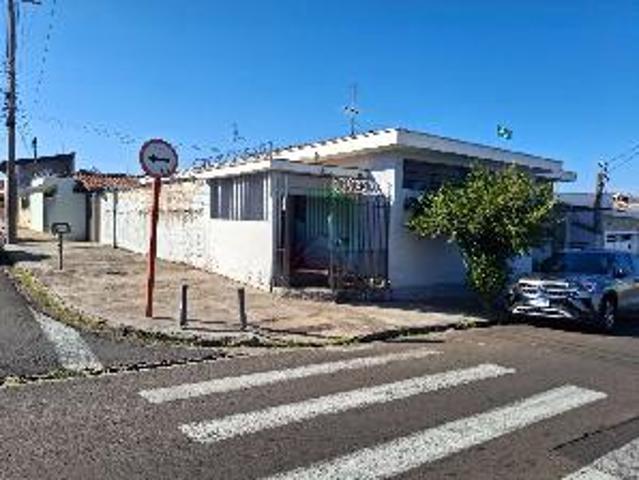 Casa para alugar com 3 quartos no Centro, São Carlos São Carlos imóveis