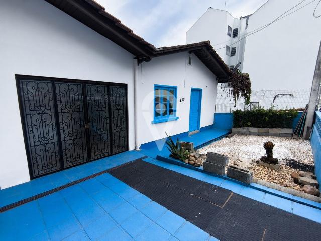Casa para alugar com 3 quartos no bairro Centro em Jaraguá do Sul