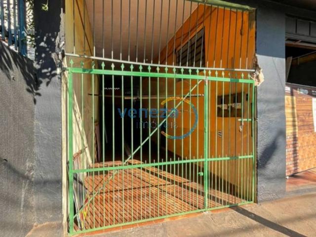 Casa para alugar com 3 quartos no Jardim Coliseu, Londrina