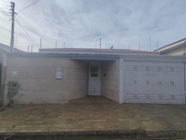 Casa para alugar com 3 quartos no Parque Glória IV, Catanduva Imobiliária Casa Verde Catanduva