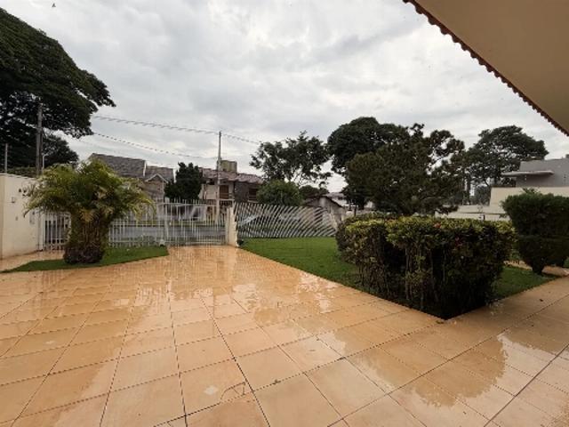 Casa para alugar com 3 Suítes + 2 Quartos em Zona 02, Maringá PR