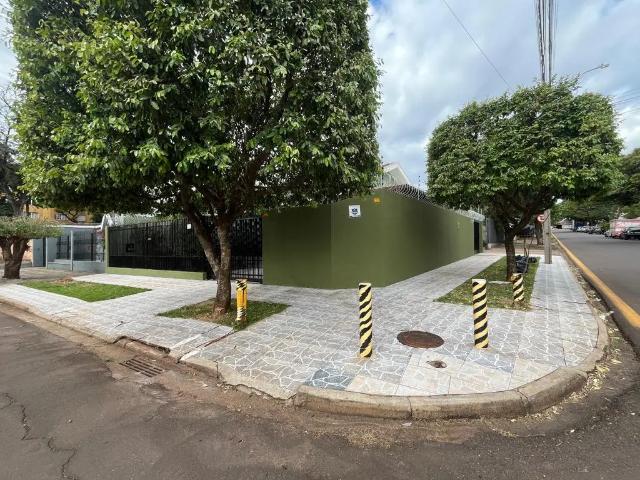 Casa para alugar em Maringá, Conjunto Habitacional Lea Leal, com 3 quartos, com 123.17 m²