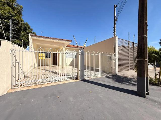 Casa para alugar em Maringá, Parque Residencial Quebec, com 3 quartos, com 80.87 m²