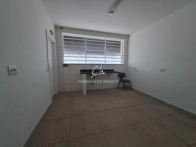 Casa para alugar em Campinas, Cambuí, com 11 quartos, com 424.92 m²