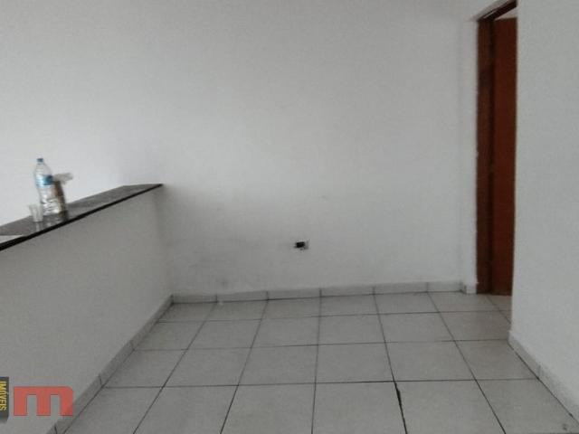 Casa para alugar em Colônia zona Sul de 90.00m² com 1 Quarto e 1 Garagem