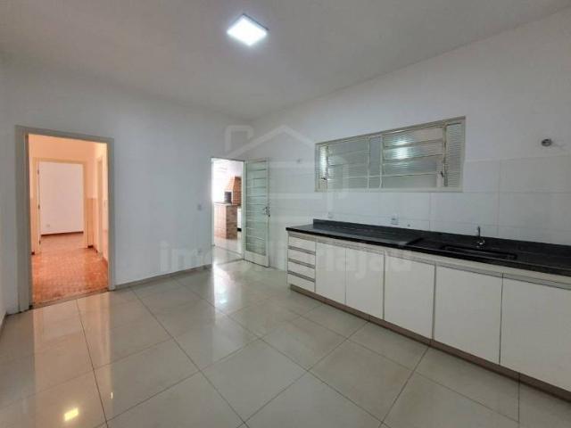 Casa para alugar em Jaú/SP Centro