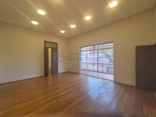 Casa para alugar em Jaú/SP Centro