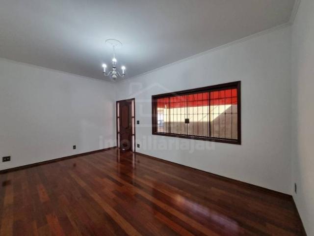 Casa para alugar em Jaú/SP Jardim Estádio