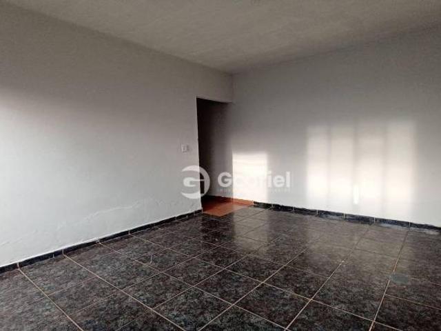 Casa para alugar em Lençóis Paulista/SP Jardim Monte Azul
