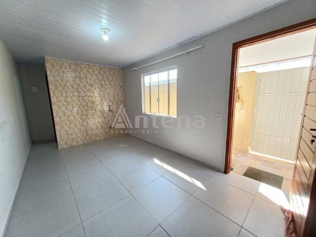 Casa para Alugar, Guatupê, São José dos Pinhais, 30m² área util, R$ 1.200 | PI: 3550097