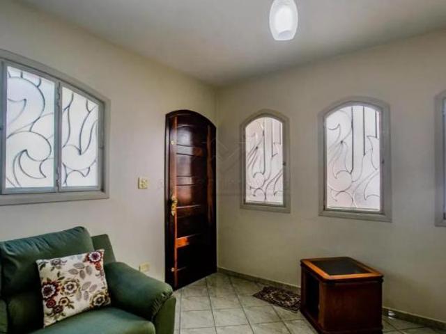 Casa para alugar 265m², 3 quartos e 2 vagas