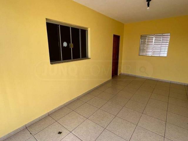 Casa para alugar, 2 quartos, 1 vaga, no bairro Residencial Bom Jardim em Rio das Pedras SP