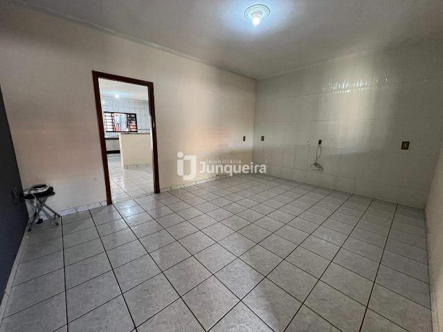 Casa para alugar, 3 quartos, sendo 1 suíte, 2 vagas, no bairro Residencial Bom Jardim em Rio das Pedras SP